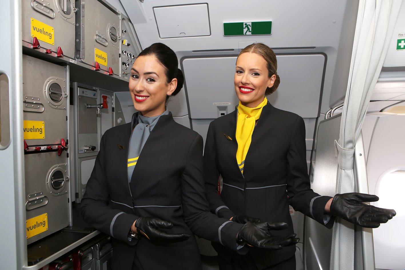 vueling-1 – Confessions of a Trolley Dolly